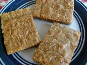 High Five Recipes: Easy Butterscotch Bars | Heavenly Homemakers