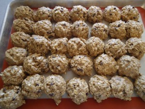 How to Save Time Washing Dishes | Heavenly Homemakers