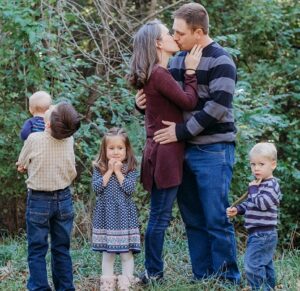 Books I Would Love for You to Love with Me | Heavenly Homemakers